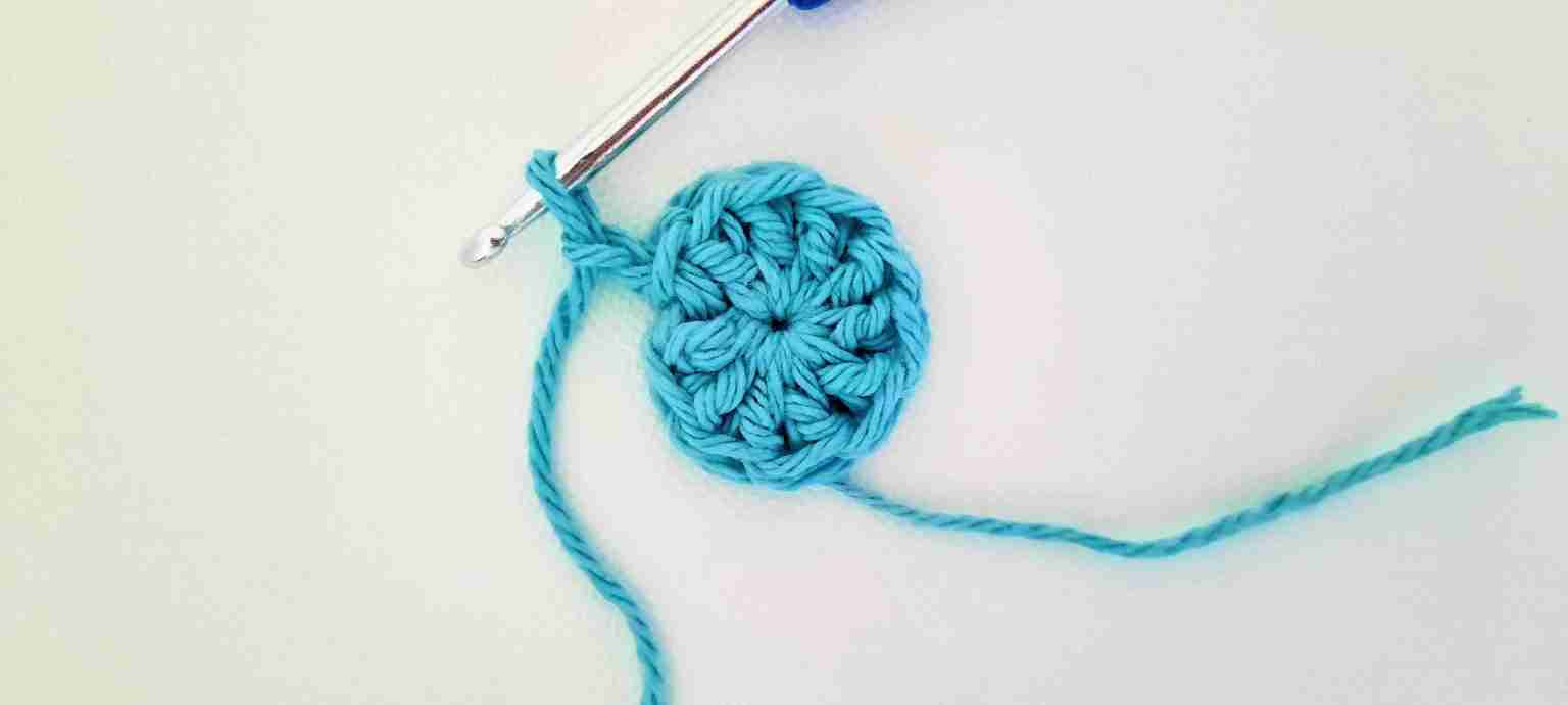 Easy 10-Minute Coaster Crochet Pattern (FREE) – Bonus PDF Gift Tag ...