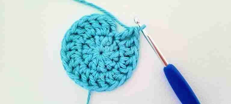 Easy 10-Minute Coaster Crochet Pattern (FREE) – Bonus PDF Gift Tag ...