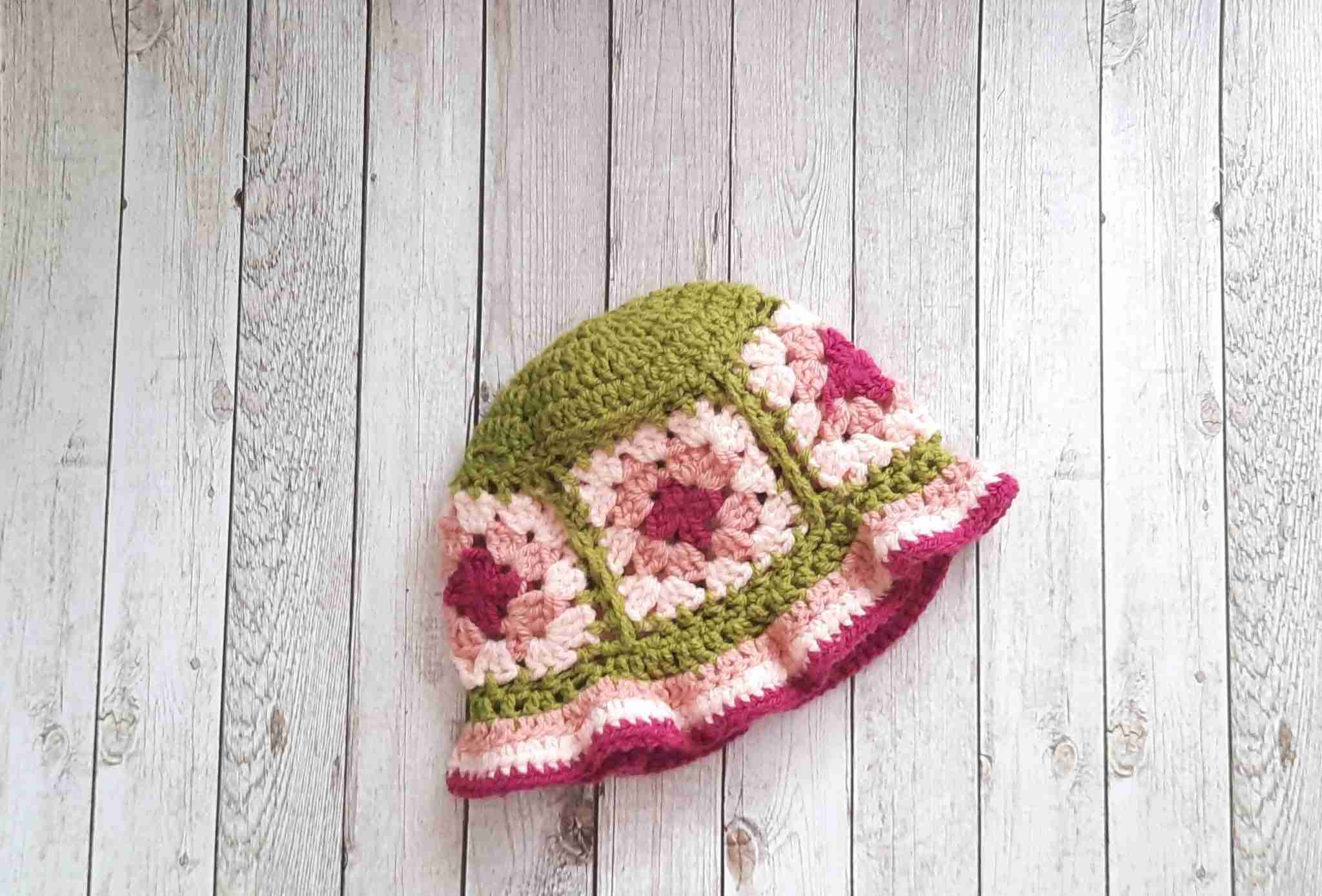 Granny Squares & Stripes Bucket Hat Crochet Pattern PDF - Start Crochet