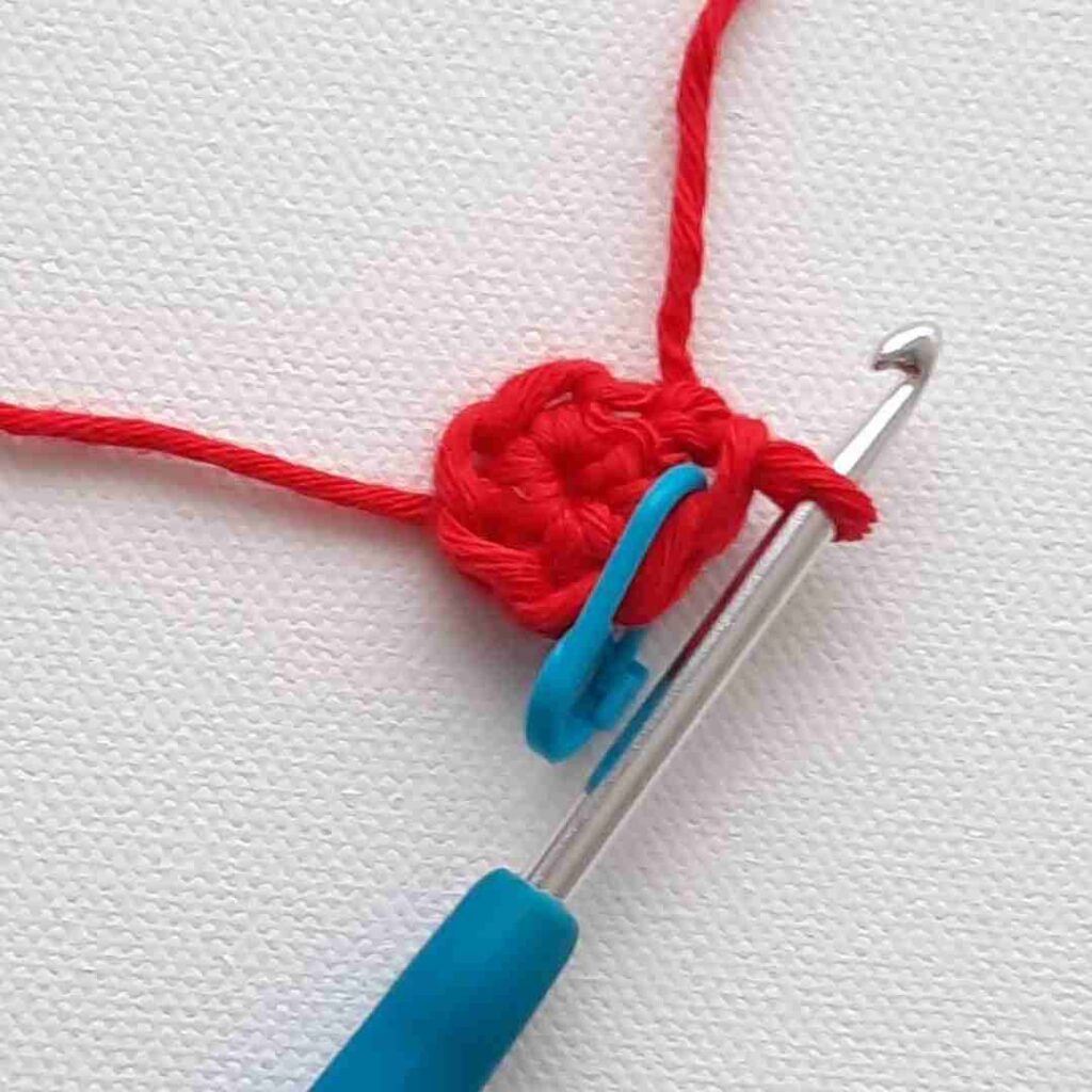 Finger Puppet Googly Eyes Worry Worm Crochet Pattern: Meet Wiggly ...