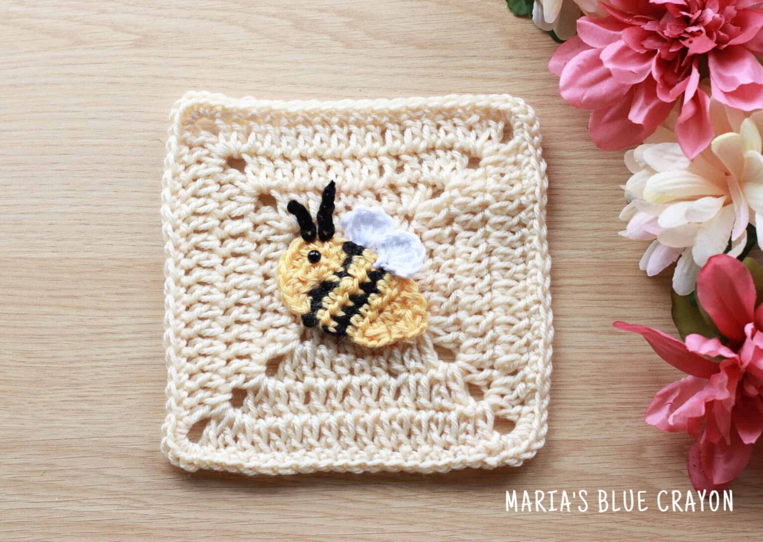 17+ Small Bee Crochet Patterns (Tiny Adorable Treasures To Try)