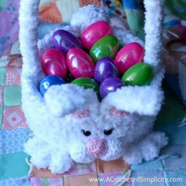 15 FREE Crochet Easter Basket Patterns (For The perfect Holiday Touch)