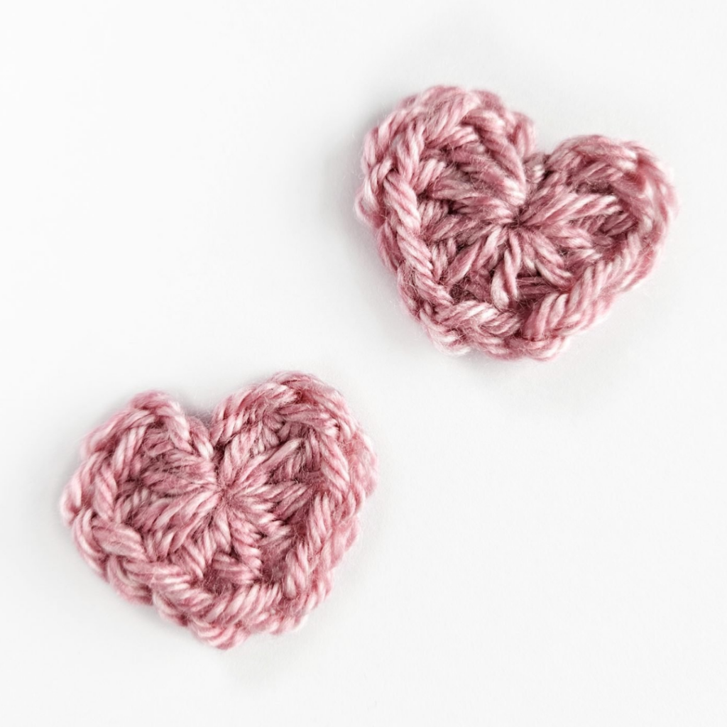 14 Versatile Crochet Heart Appliqué Patterns (To Add a Pop of Love)