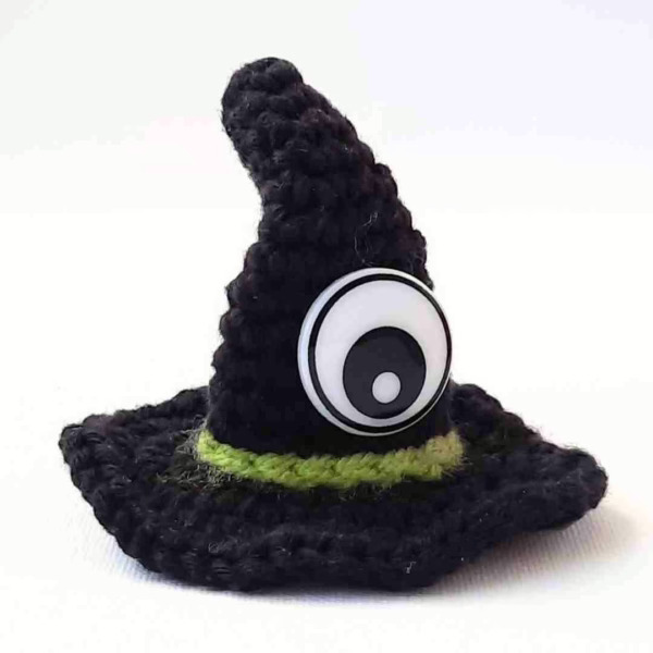 How to Crochet the Cutest Mini Witch Hat Ever [FREE Pattern Inside ...