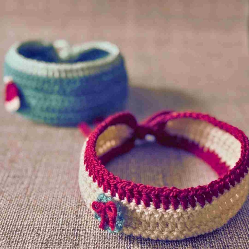 Crochet a Tiny Wreath Ornament: Quick & Festive Project for Christmas