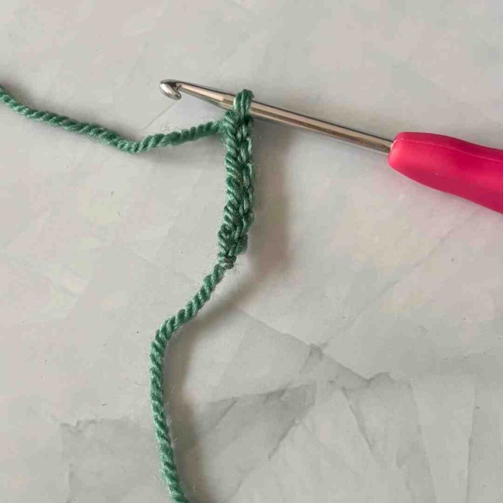 Crochet a Tiny Wreath Ornament: Quick & Festive Project for Christmas