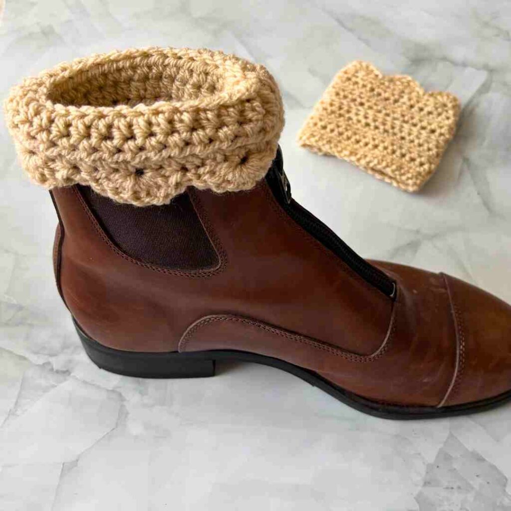 Easy Crochet Boot Cuffs for Ankle Boots | Free Beginner Pattern